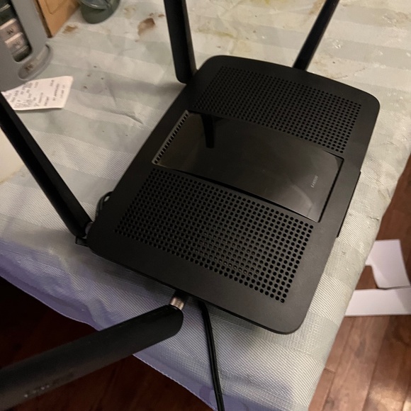 Linksys | Networking | Linksys Gaming Router | Poshmark